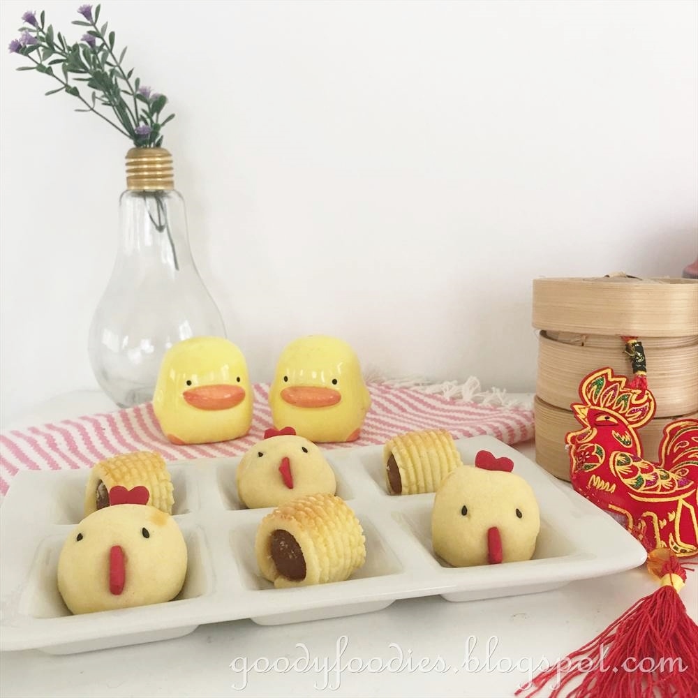 GoodyFoodies: Rooster Pineapple Tarts and Bak Kwa for Chinese New Year