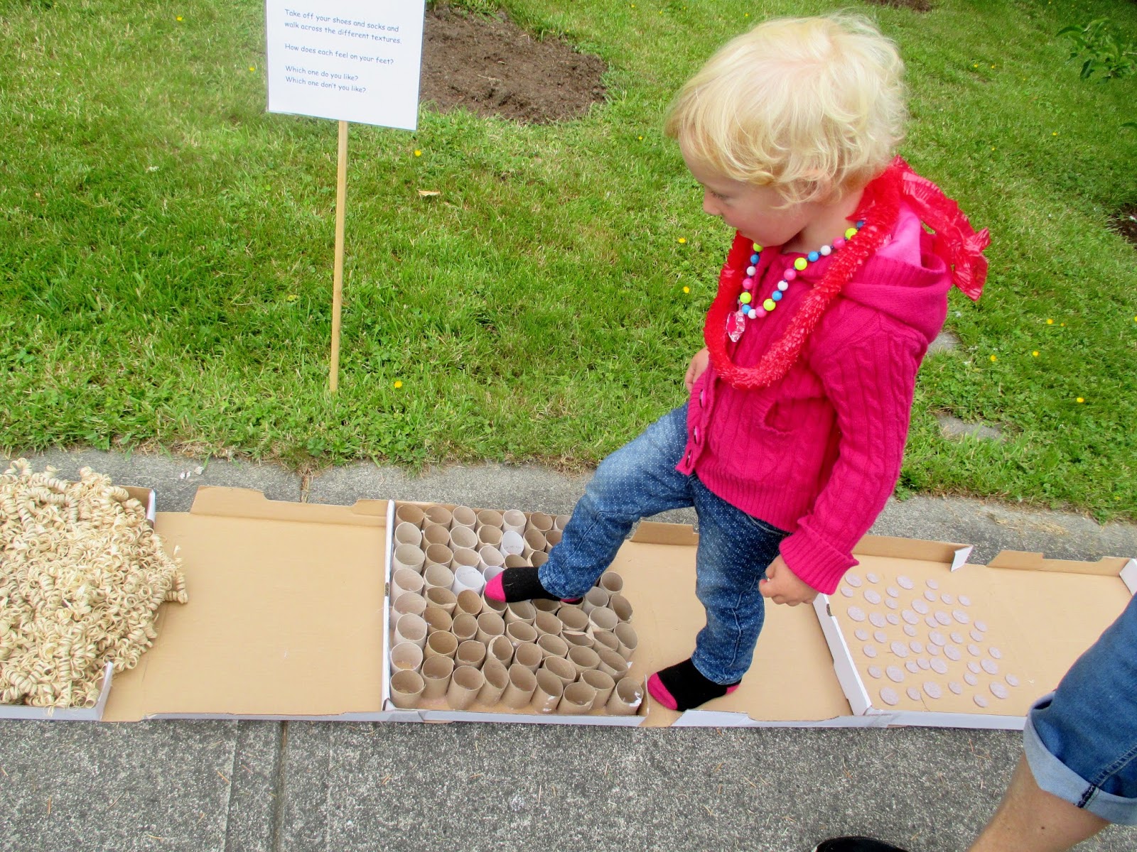 StrongStart: Sensory Walk
