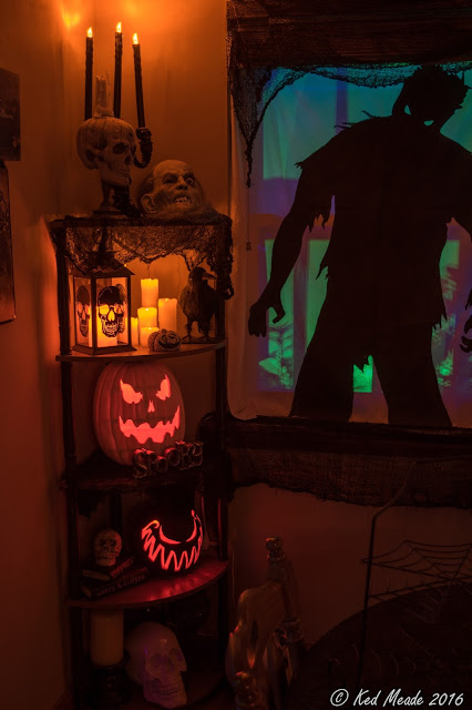 Something wicKED this way comes....: Time for a wicKED Halloween Party ...