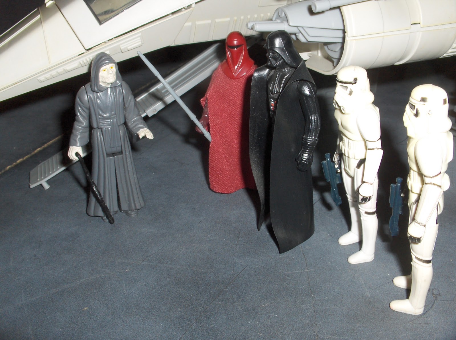 Vintage Kenner Star Wars Toys: Imperial Shuttle Vehicle