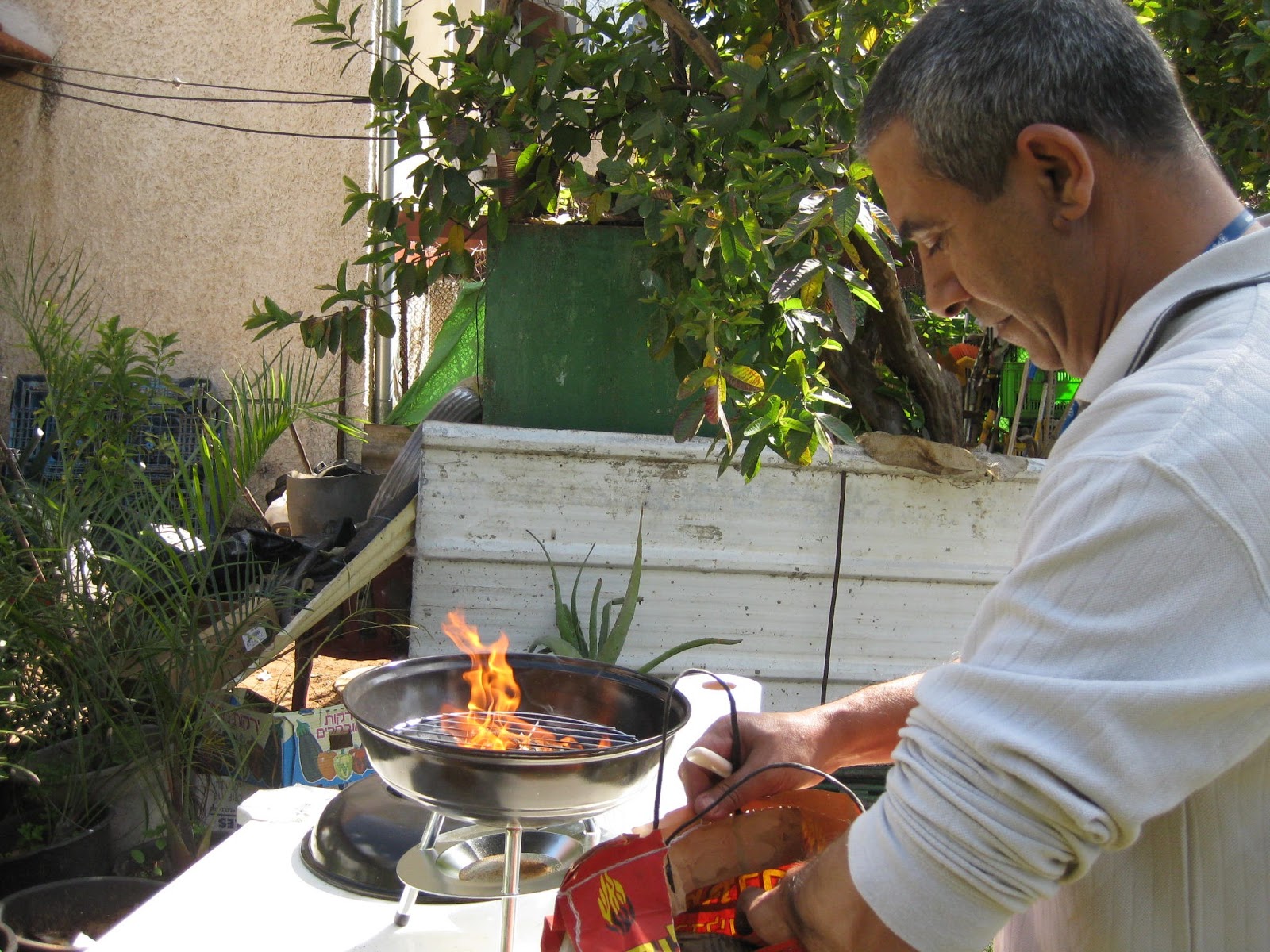 PlacesPeopleStuff with Character: Mangal (Barbecue)