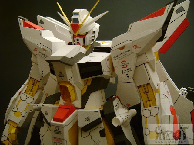 GUNDAM GUY: Gundam Papercraft: Strike Freedeom Gundam