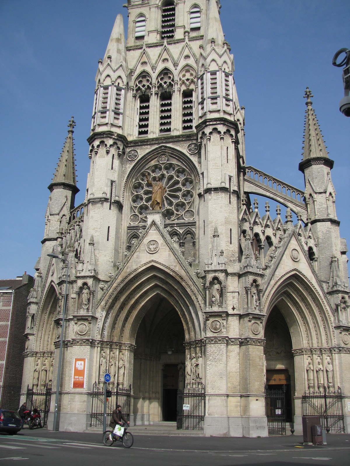 MARIE-JEANNE TRAVELING IN LILLE, FRANCE: CHURCH OF SAINT-MAURICE