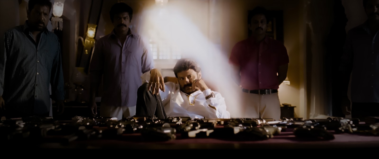 Legend Theatrical Trailer Screenshots - Ophotoshoot