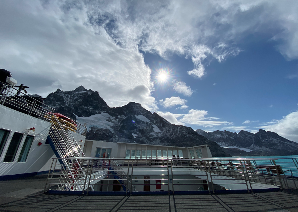 Day 7 -10 To South Georgia : A68a, Elephant Island, Drygalski Fjord and ...