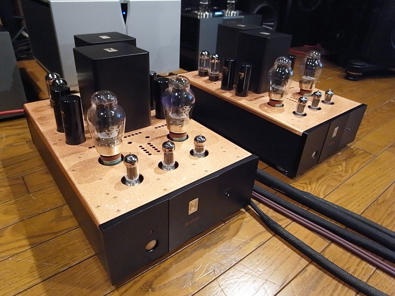 SIS AUDIO BLOG: イベント情報 新製品 AUDIONOTE KANONを期間限定展示中です！！