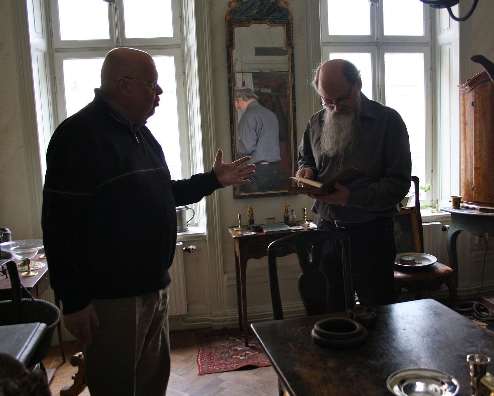 S:t Olofs Antik o Bok Blogg: Private Treaty - hos Lars Broberg