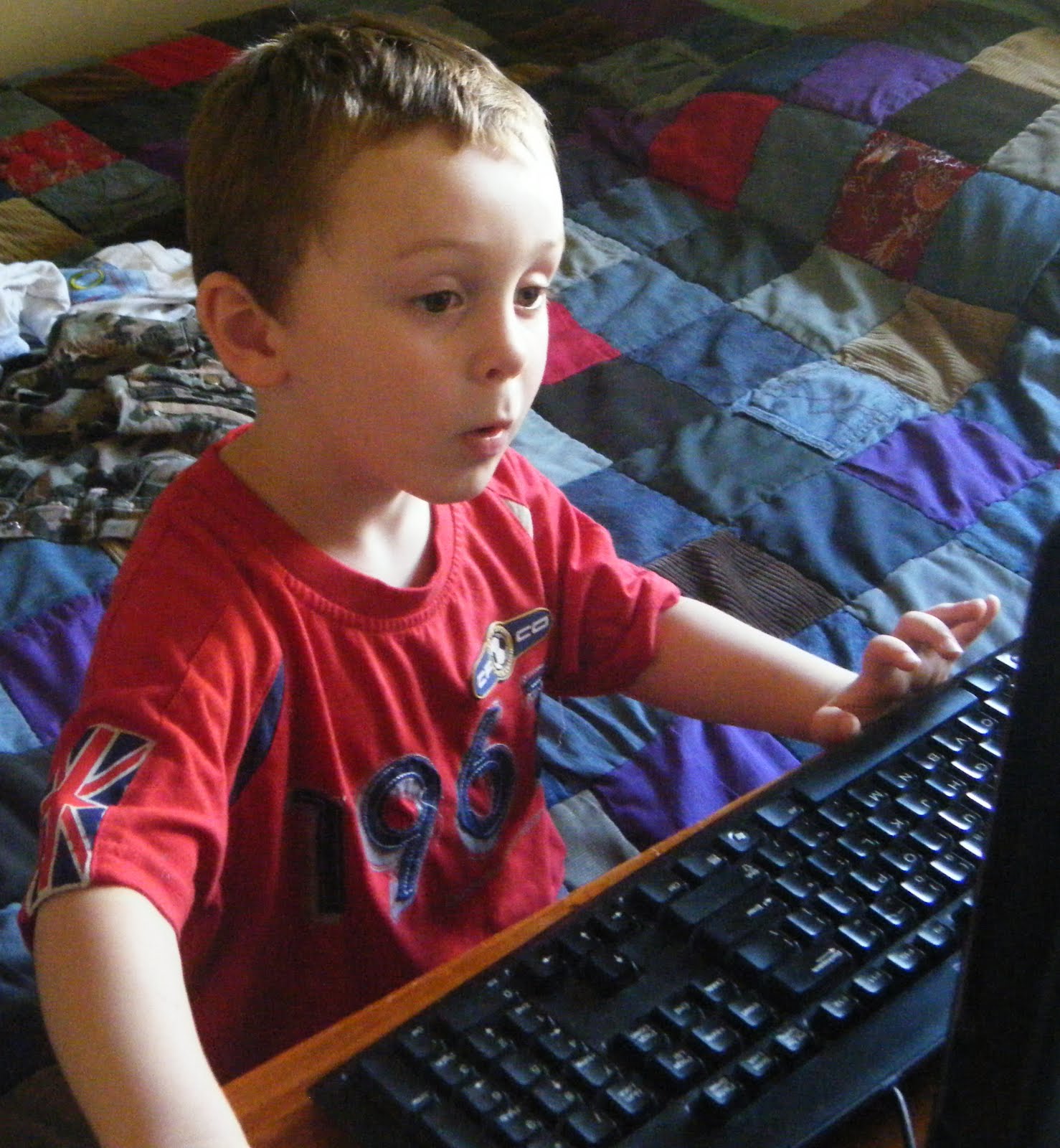 Nonnie's Blog: Tux Paint for kids to learn computer skills