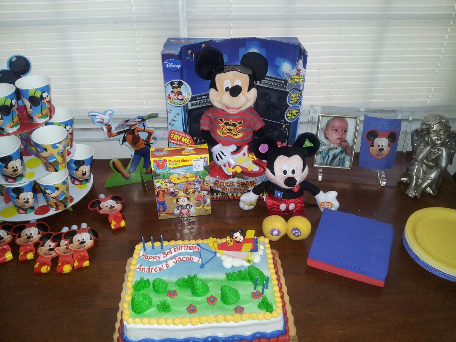 Mother of a Toddler and Triplets Plus ONE: Andrew and Jacob's 3rd ...