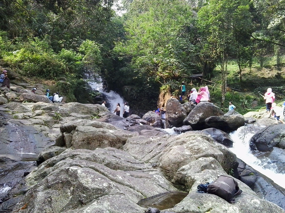 WATERFALL ADVENTURE BEKASI: TRIP TO CURUG PANJANG MEGAMENDUNG BOGOR