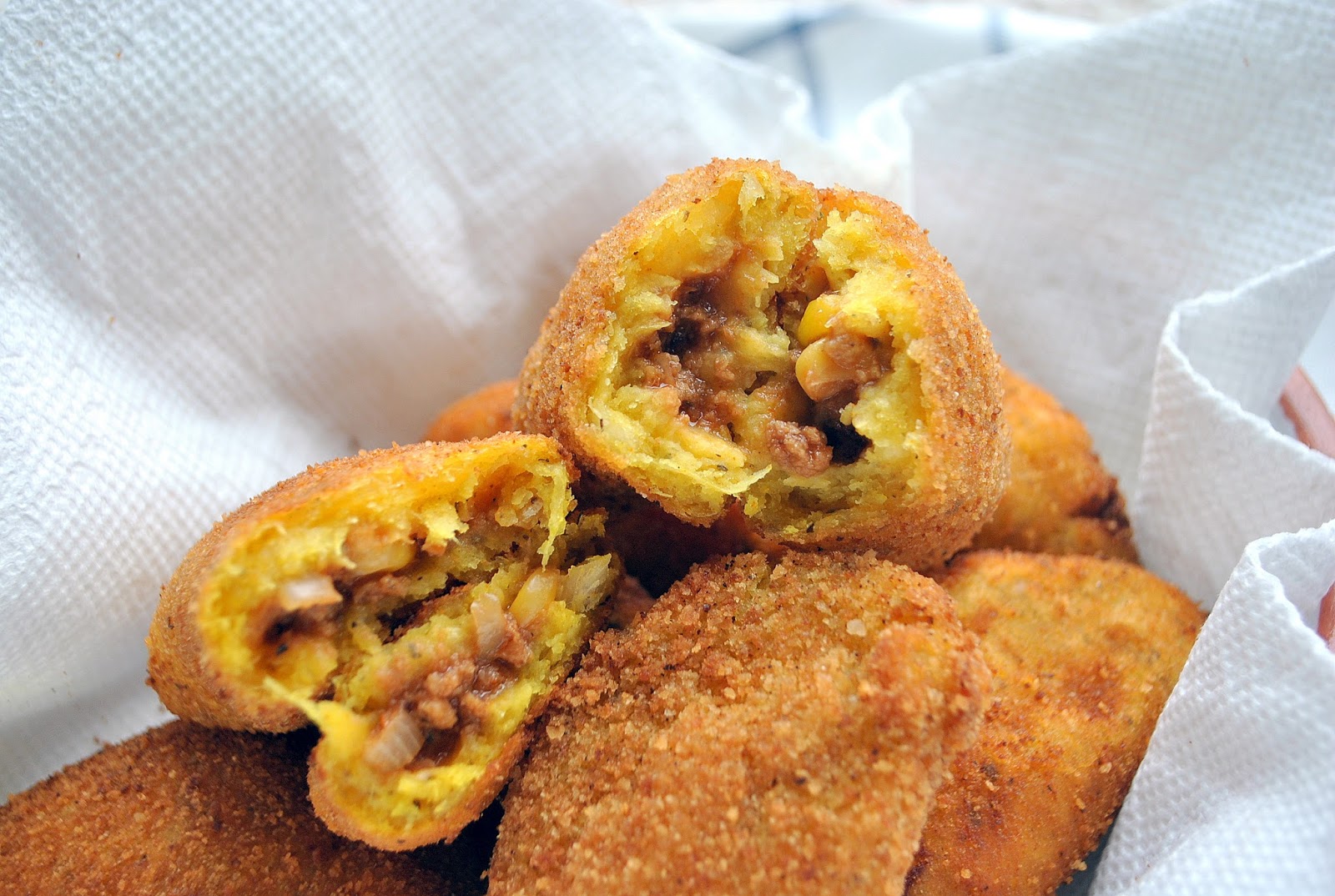 Vegan Brazilian Risoles (Risoles de Mandioca Veganos com Carne de Soja ...