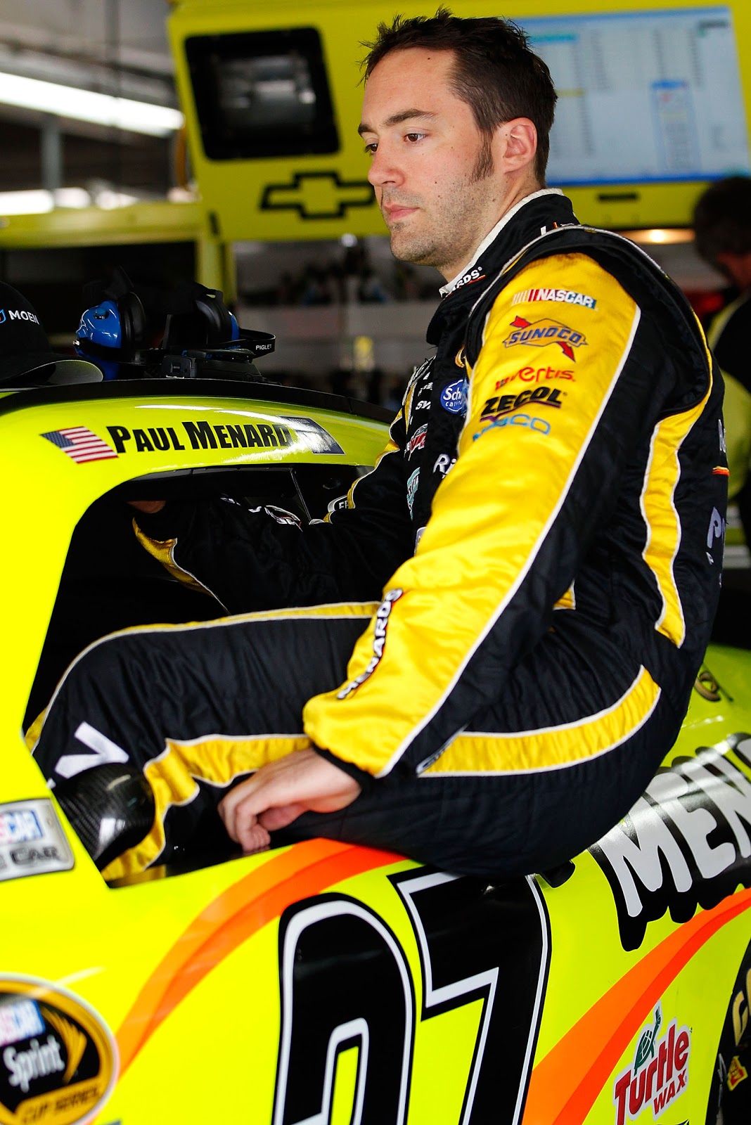 FARK.com: (9060243) Ratings are falling, the field remains unfilled ...