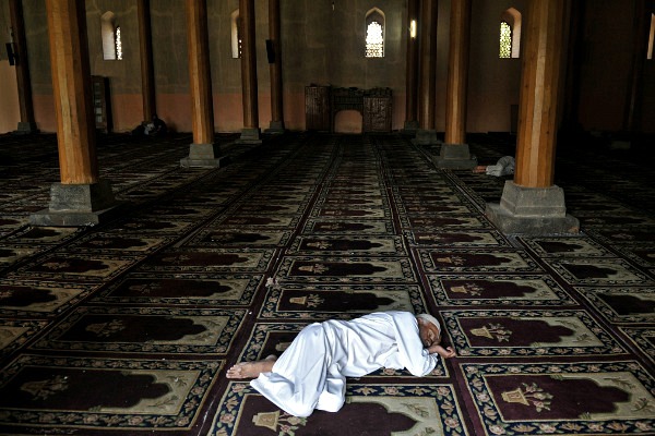 Qailullah Tidur Yang Sangat Dianjurkan Islam