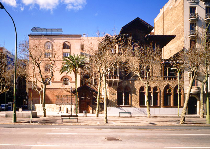 48H OH BCN. CASA GOLFERICHS: Proyecto Casa Golferichs. Recuperación