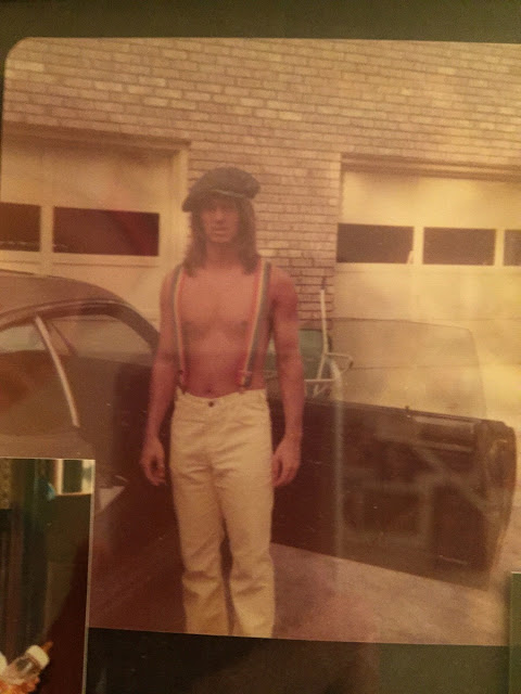 33 Awesome Pics of Cool Dads When They Were in the 1970s ~ Vintage Everyday