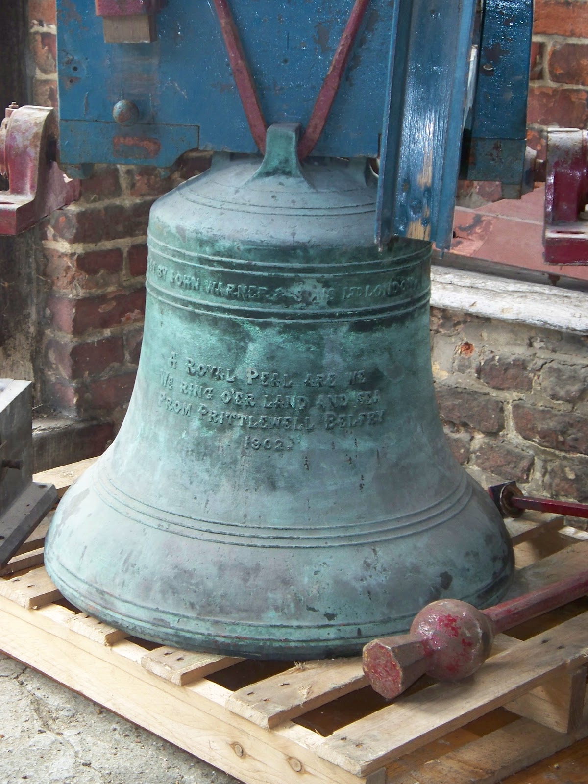 ESAH160: Willingale: Bells Ring Out For Christmas