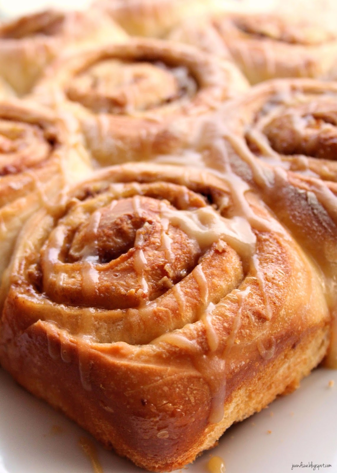 Jo and Sue: Overnight Pecan Cinnamon Buns With Caramel Drizzle