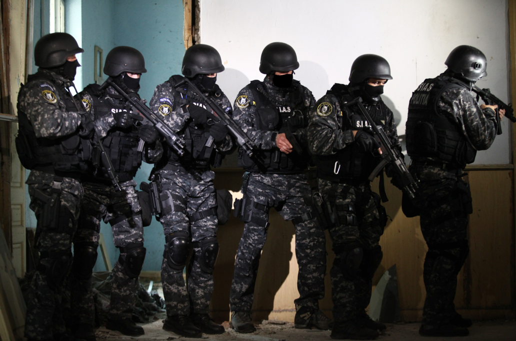 Gsg9 1/87 Unité spéciale: SIAS Serviciul Intervenţii şi Acţiuni Specialei