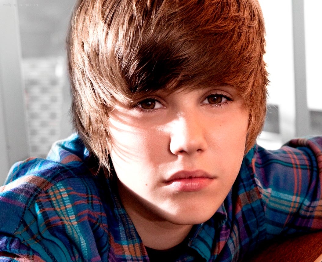 Pop singer Justin Beiber Photo picture collection 2012 | Catrinel Menghia