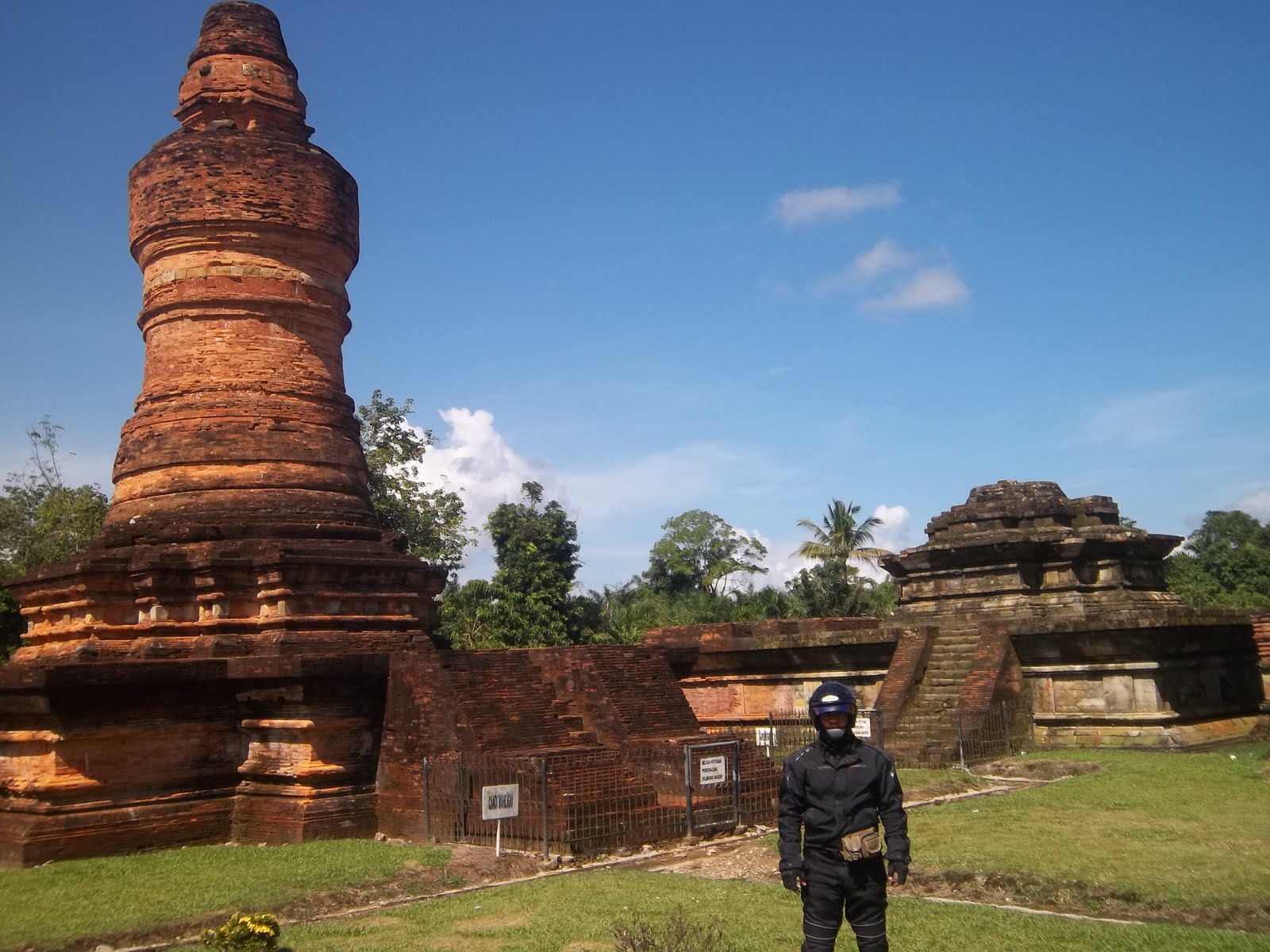 Yok Rempitan ...: Lawatan di candi Muara Takus...