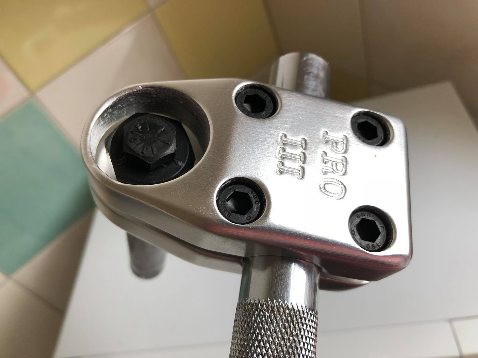 Pro-Neck Pro III Stem