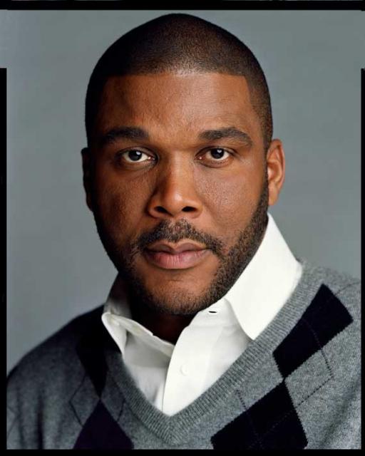 SUR: Tyler Perry Signs Exclusive TV Deal With OWN