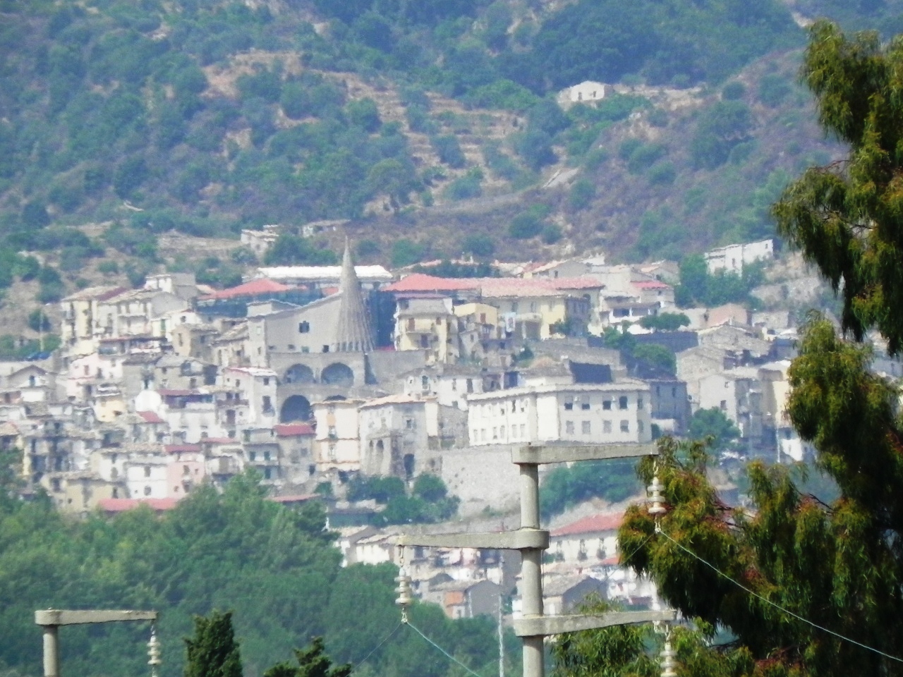 A cena dalle sorelle: Isca sullo Ionio