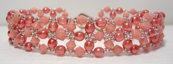AroundTheBeadingTable.com Blog: Free Crystal Bead Patterns!