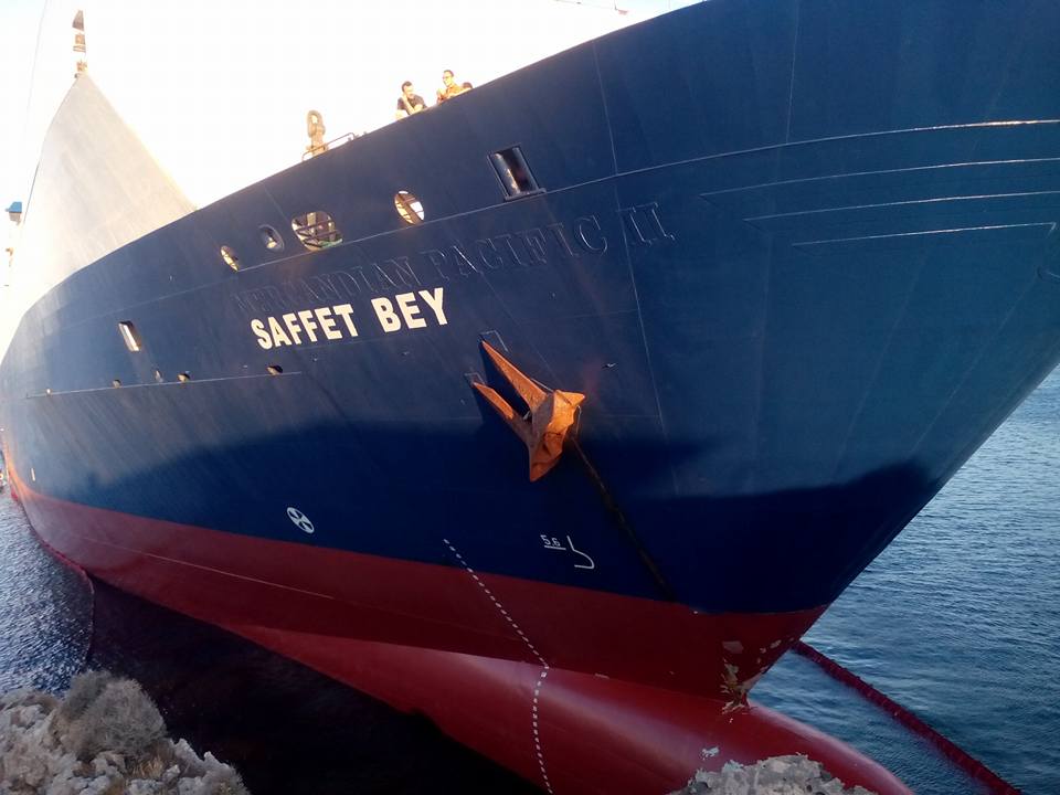 PEIRATIKO REPORTAZ: ΚΑΡΑΒΙΑ ΒΓΗΚΑΝ...ΣΤΗΝ ΣΤΕΡΙΑ... - ΠΛΟΙΟ ΕΞΩΚΕΙΛΕ ...