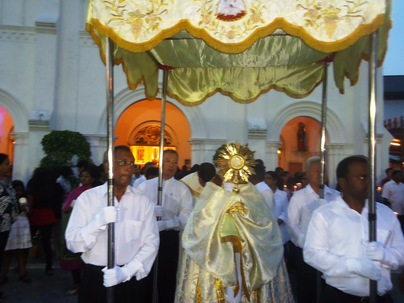 Good Food for the Sharing: Adoration of the Blessed Sacrament & Procession
