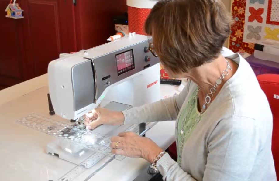 Jillily Studio: Sewing Machine Guideline Tutorial