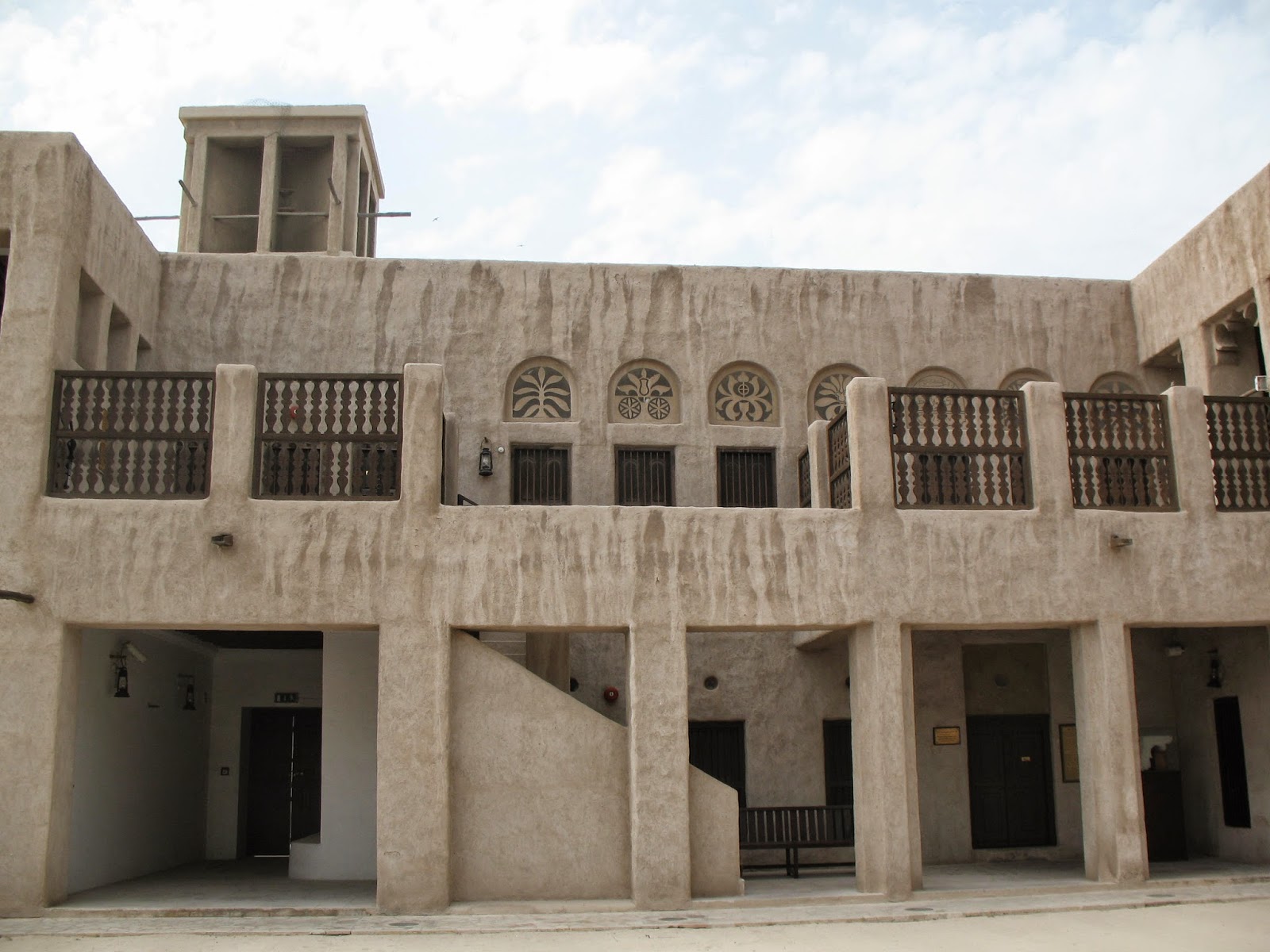 Remarkable Architecture in Dubai: Sheikh Saeed Al-Maktoum's House ...