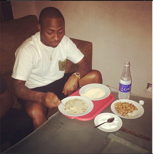 The Deluxe Delight Blog.: The rich also drink garri and groundnut.