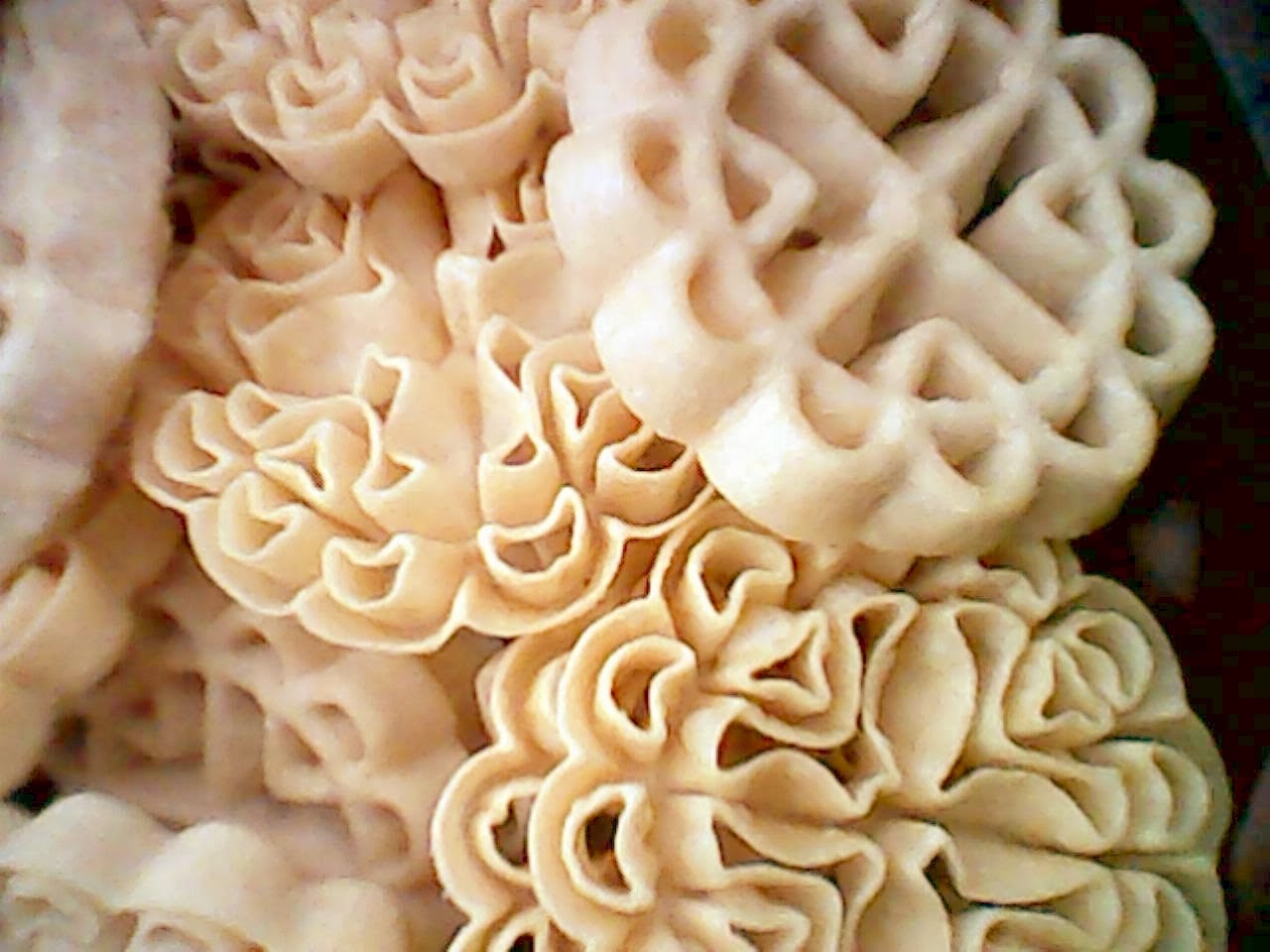 culture of indonesian: snacks indonesia