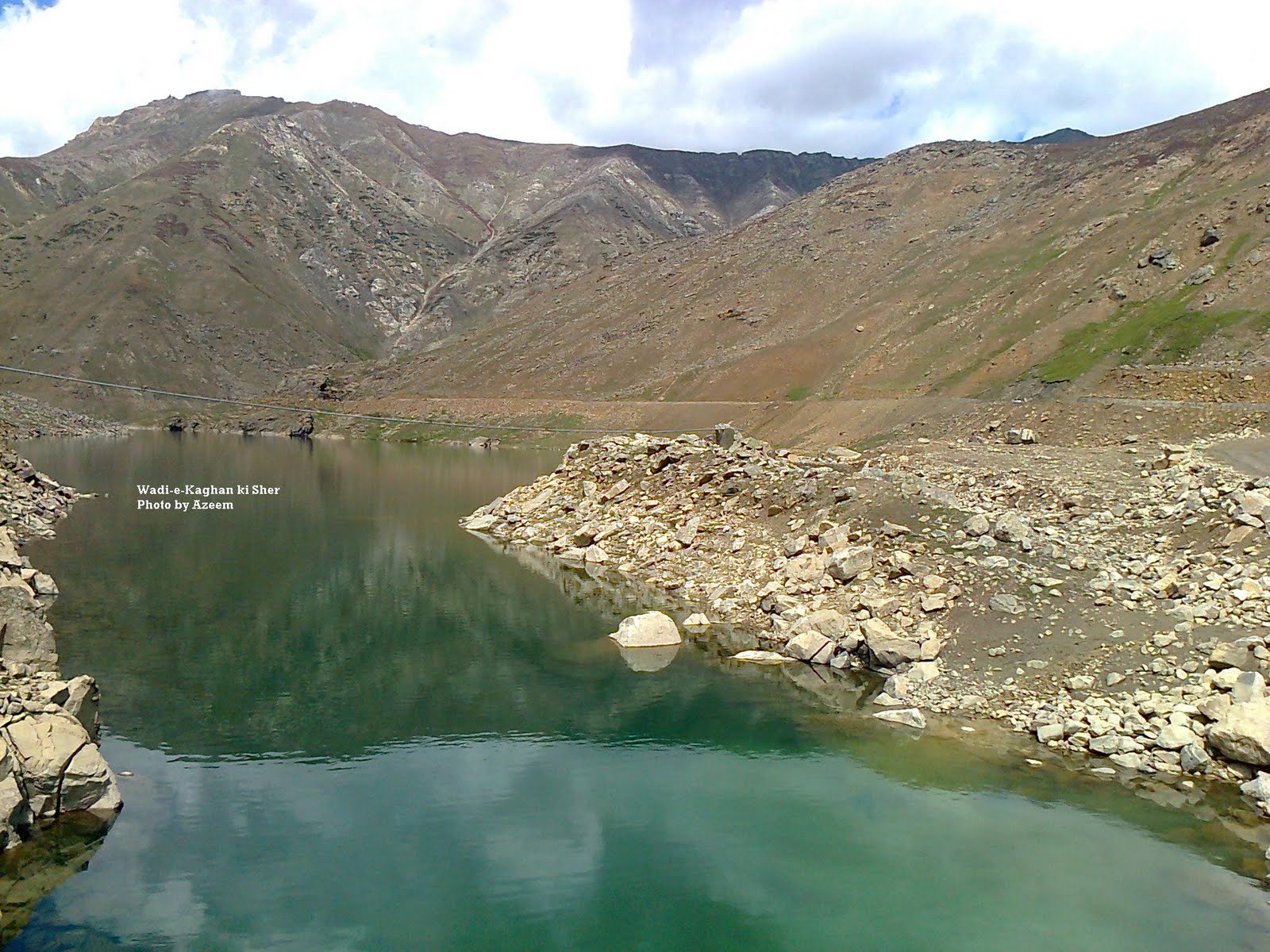 Usa Actress Photo: wadi-e-kaghan-ki-sher