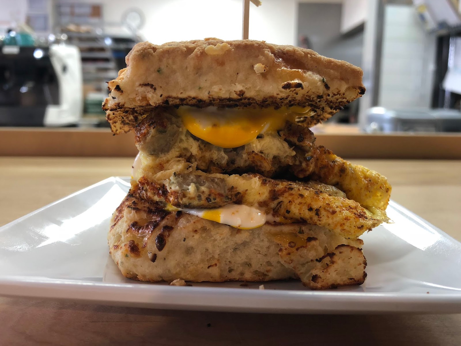 Smokin' Chokin' and Chowing with the King: Smack Dab