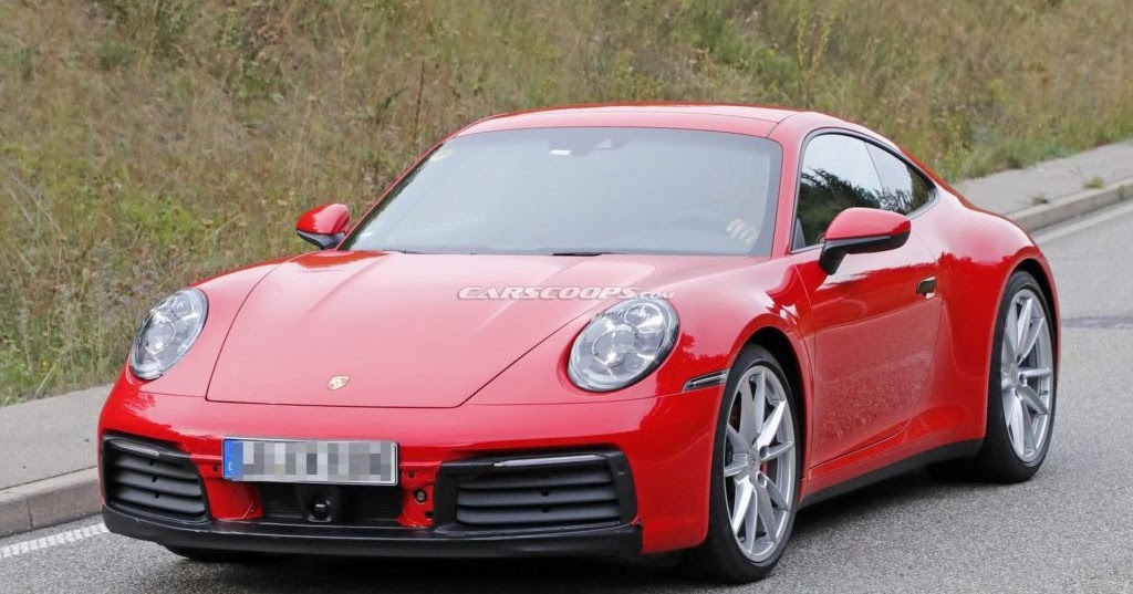 Geração 992 do Porsche 911 é flagrada sem camuflagem e estreia no Salão ...