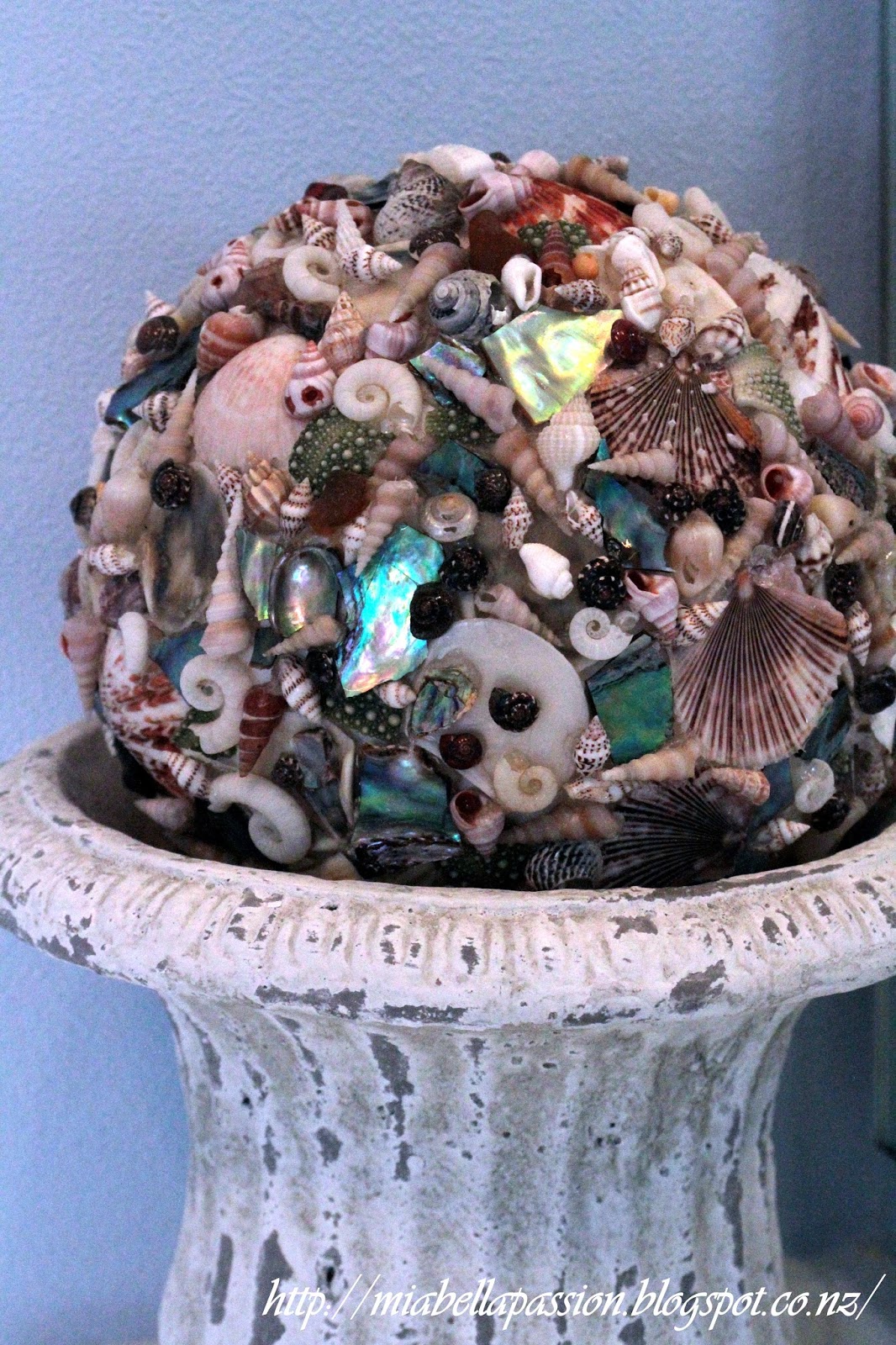 Easy 'Beach' Decor - DIY a Shell Jar...
