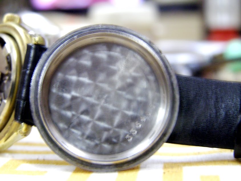 wristwatch: AUTHENTIC MARVIN AUTOMATIC BUMPER GENTS WRISTWATCH