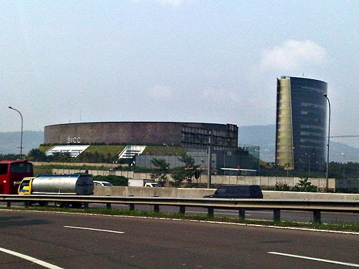 Sentul Nirwana - a fun place to live: AVAILABLE FACILITIES