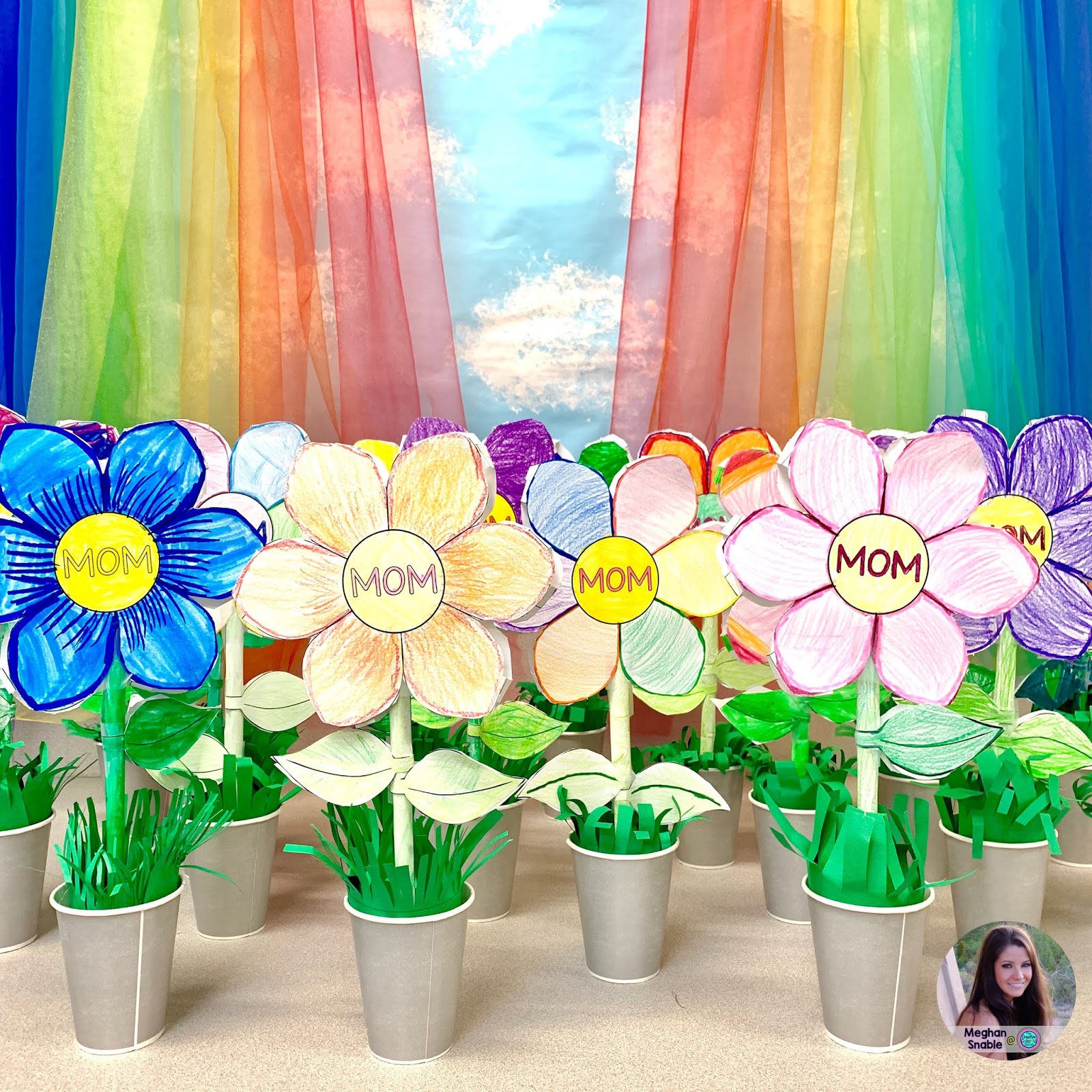 The Creative Colorful Classroom: 3-D Mother's Day Flowers!