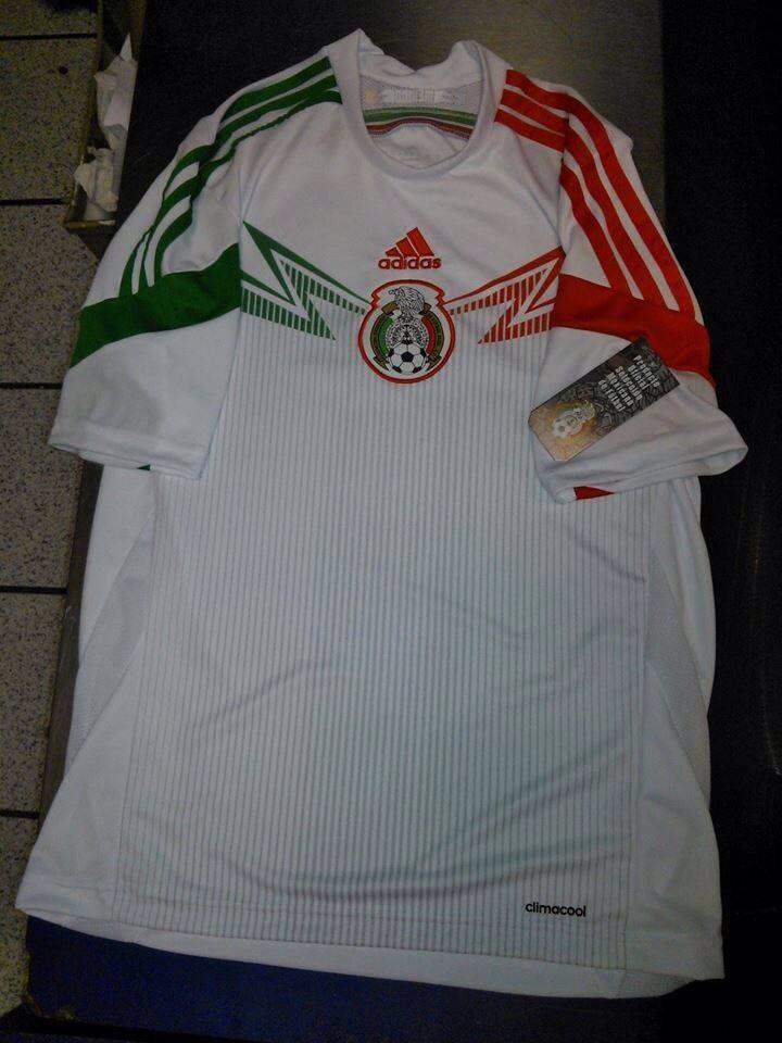 White Mexico 2014 World Cup Third Kit Leaked? - Footy Headlines