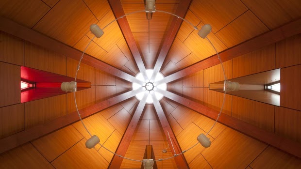 The Sidewalk Ballet: Lisa Rochon in The Globe and Mail