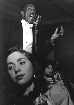 Flores del Fango: Wayne F. Miller