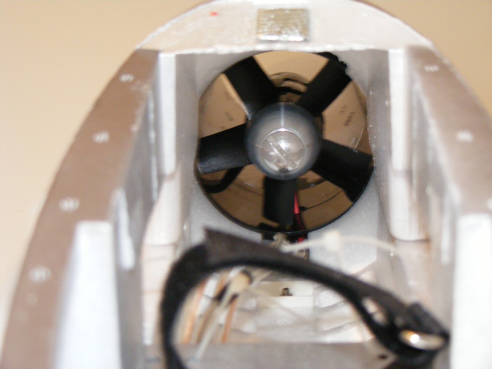 RC Flying Models: Durafly De Havilland Vampire