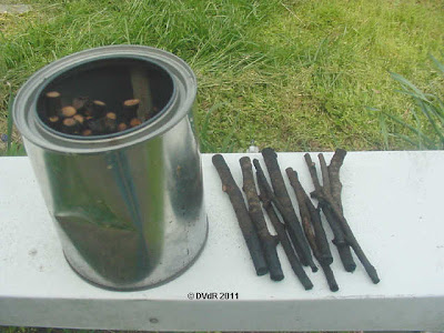 Gardening along the creek...: Mini Retort for Charcoal/Ash