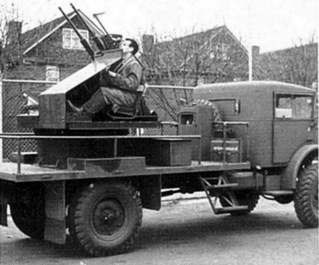 Panzerserra Bunker- Military Scale Models in 1/35 scale: Chevrolet CMP ...