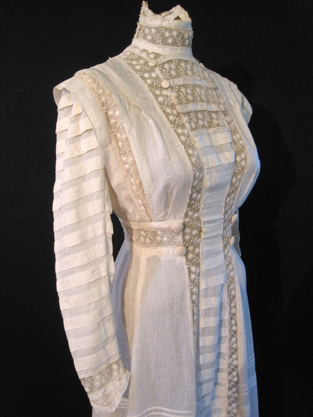 All The Pretty Dresses: Edwardian Summer Dress