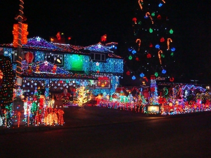 The Glass Character: Miracle on Rae Street