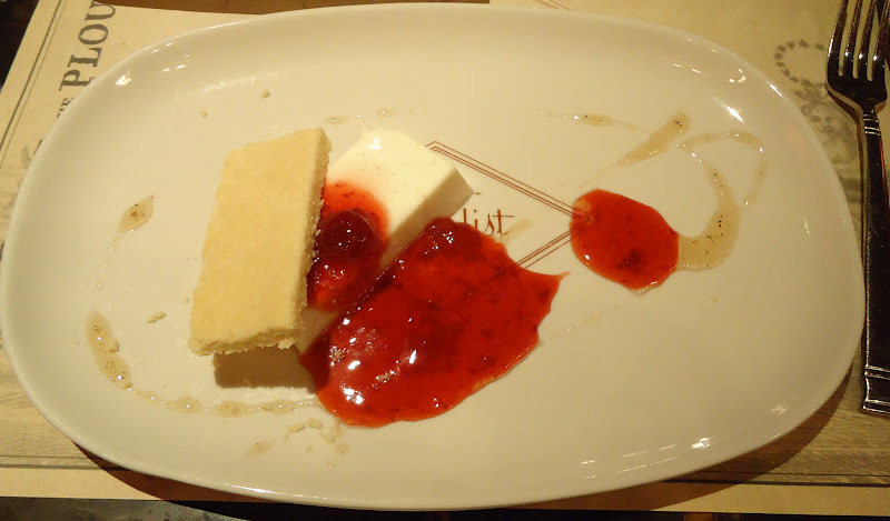 Eat, Run, Read: Chobani Greek Yogurt Dinner at The Federalist